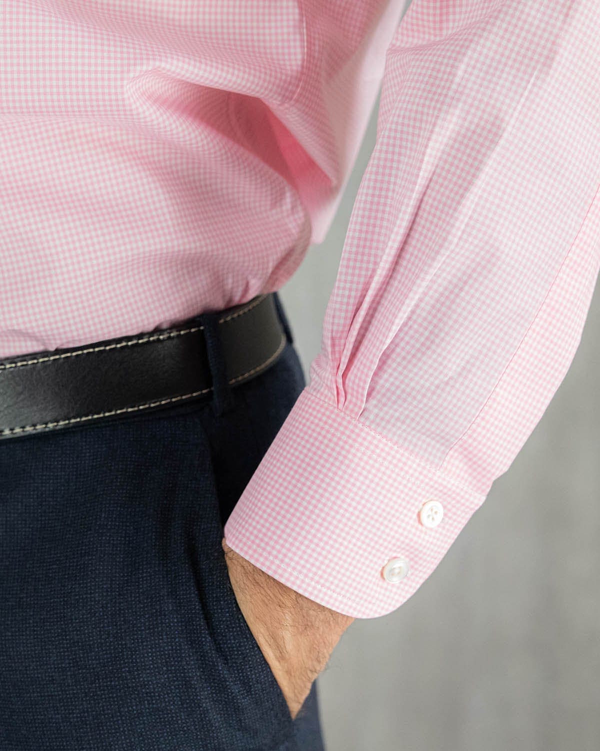 Classic Fit, Classic Collar, Two Button Cuff Shirt In Pink Gingham Che ...